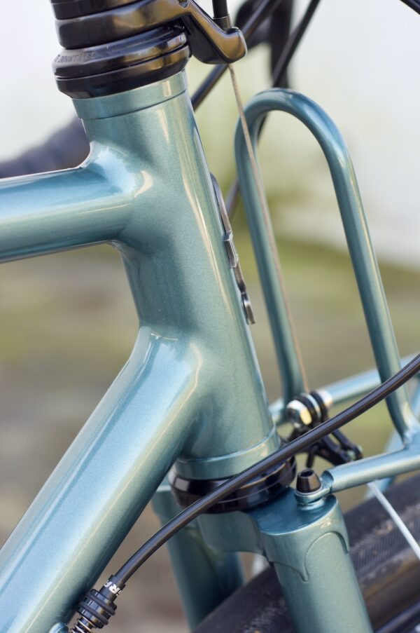 Mike's lightweight 650b road bike - Chapman Cycles